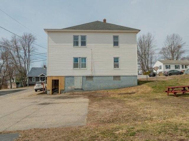 house Sanford ME DS103432790