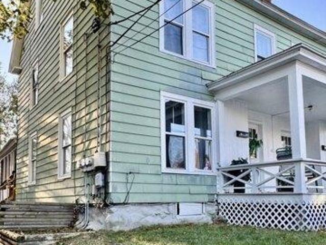 house Sanford ME ES103932015