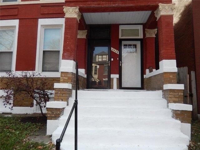 house Saint Louis MO DS89562900