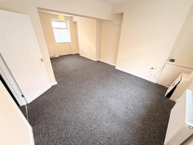 House Semi Detached For Rent Whittington Street, Neath