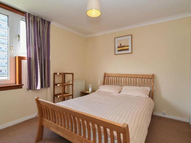 house Seamount Road, City Centre, Aberdeen, AB25 1DY
