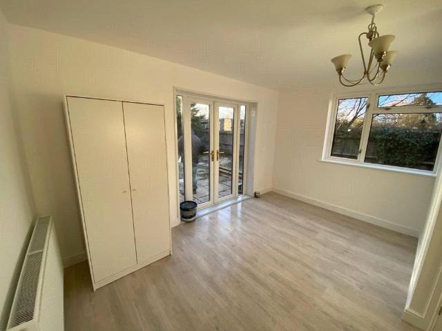 House share to rent