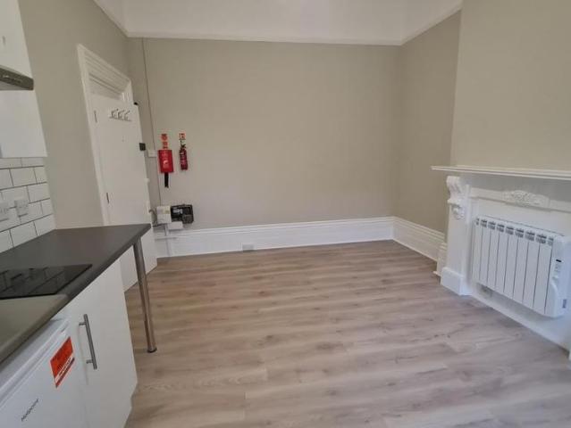 House share to rent