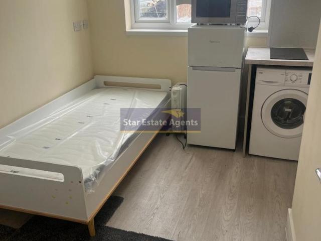 House share to rent