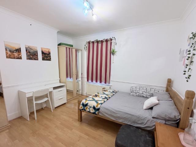 House share to rent