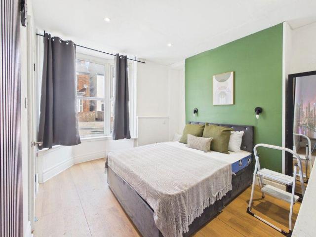 House share to rent