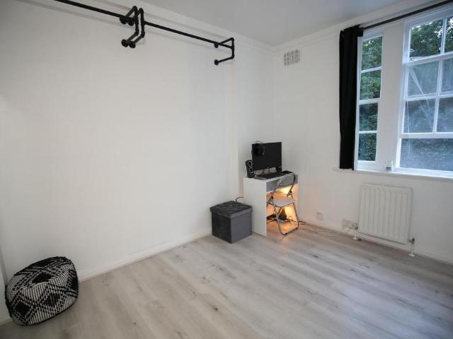 House share to rent