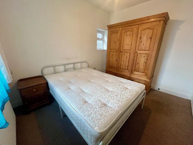 House share to rent