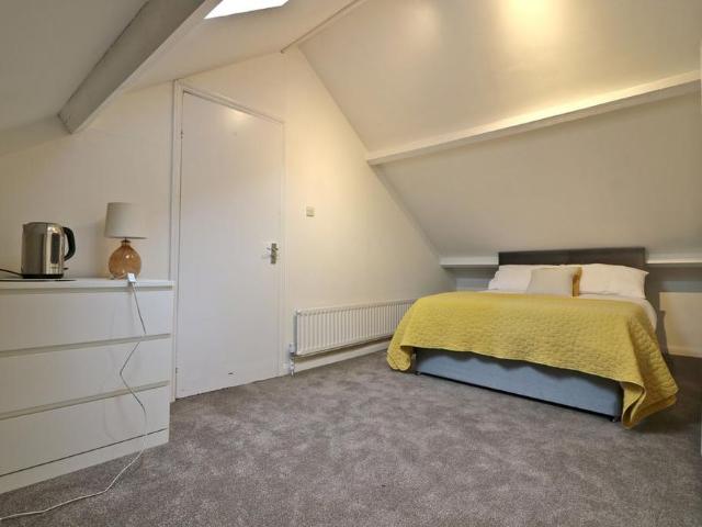 House share to rent