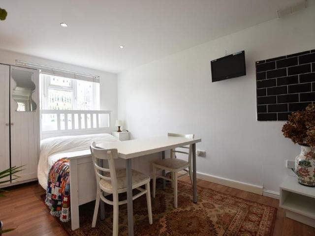House share to rent