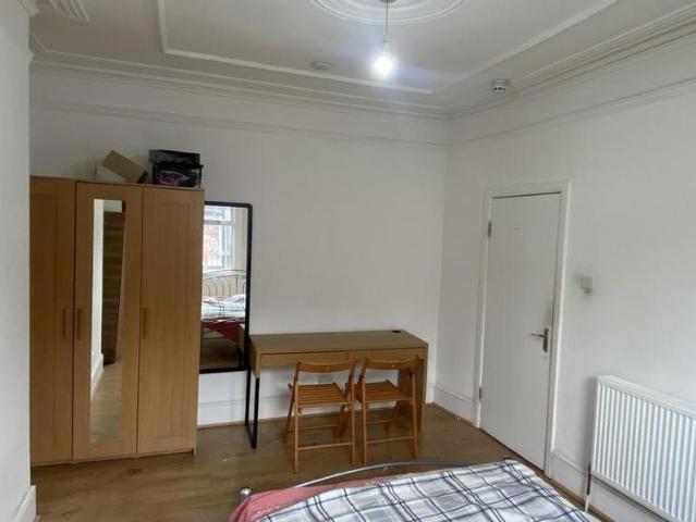 House share to rent