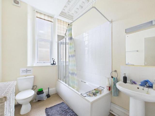 House share to rent