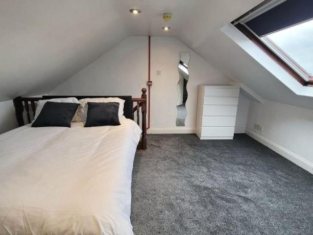 House share to rent