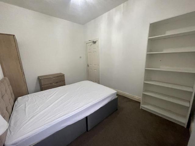 House share to rent