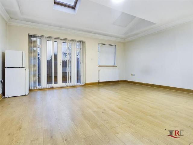 House share to rent