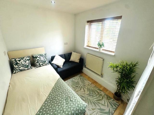 House share to rent