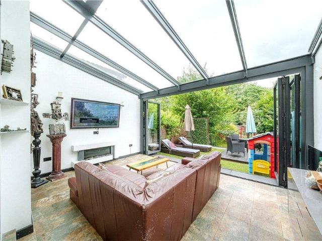 House share to rent