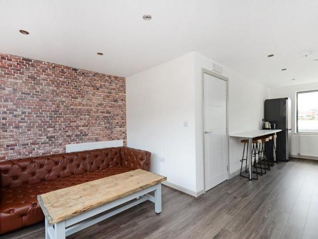 House share to rent