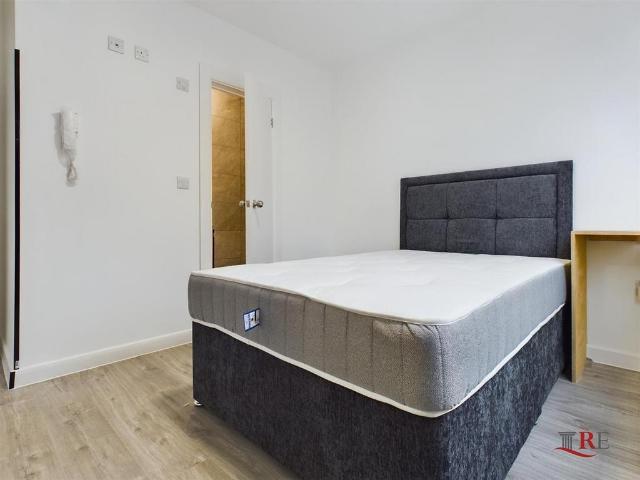 House share to rent