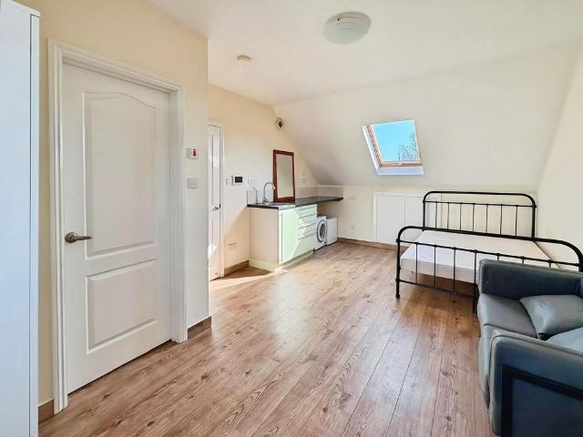 House share to rent