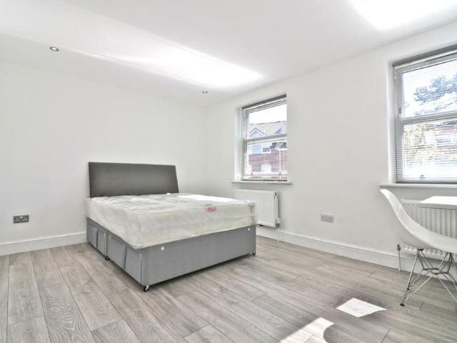 House share to rent