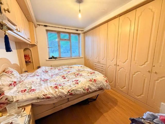 House share to rent