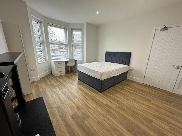House share to rent