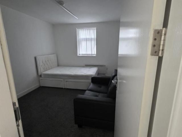 House share to rent