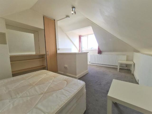 House share to rent