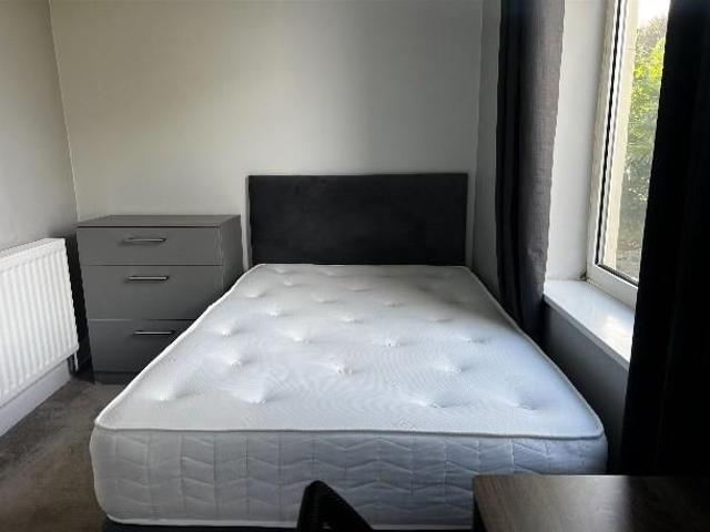 House share to rent