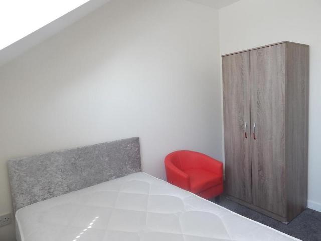 House share to rent