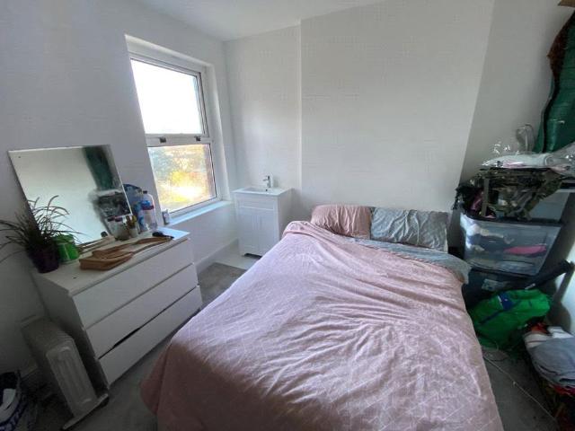 House share to rent