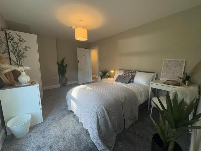 House share to rent