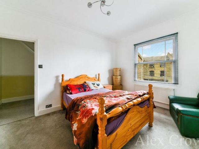 House share to rent