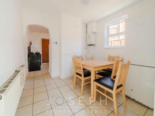 House share to rent
