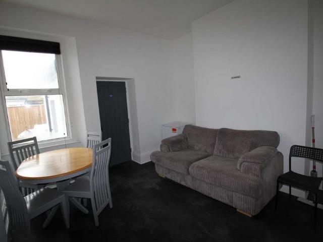 House share to rent