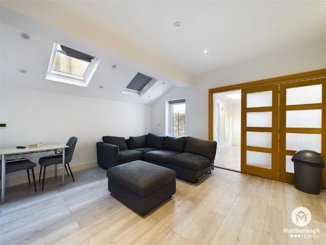 House share to rent