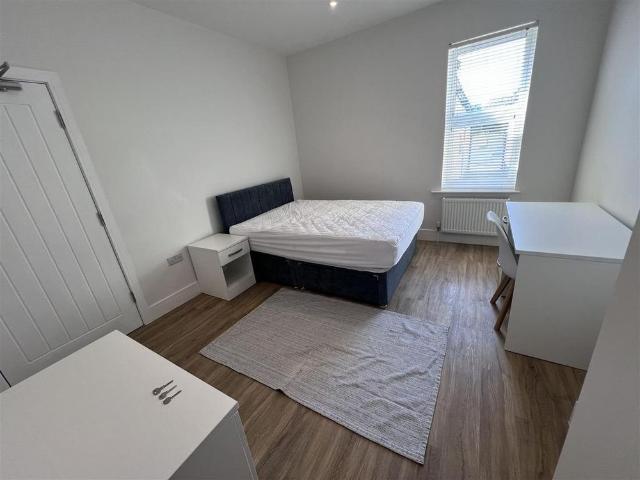 House share to rent