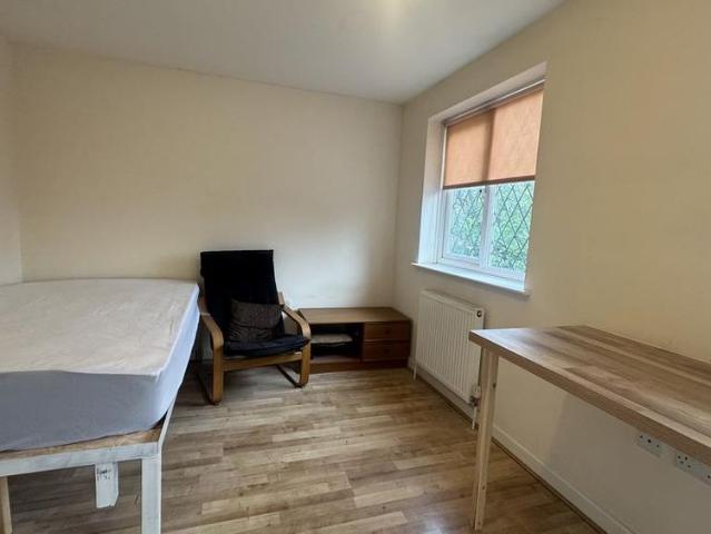 House share to rent