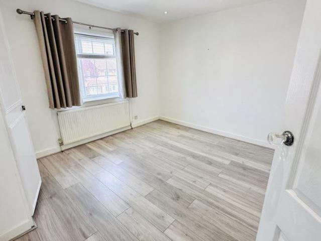 House share to rent