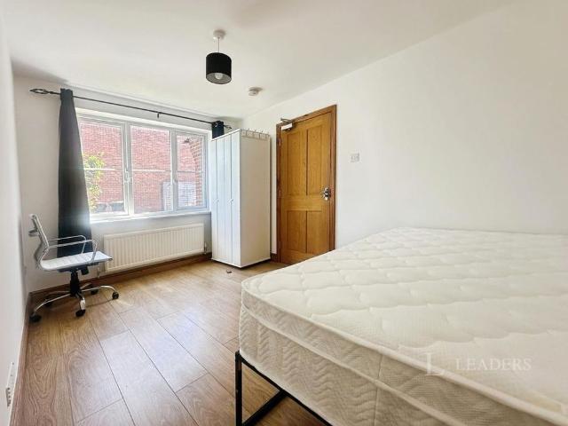 House share to rent
