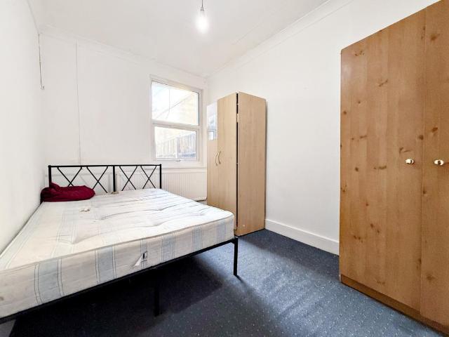 House share to rent
