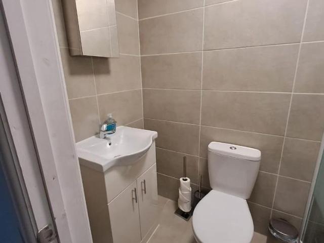 House share to rent