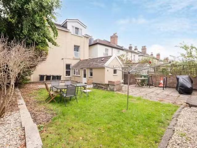 House share for rent in 41 Carnarvon Road, Bristol, BS6