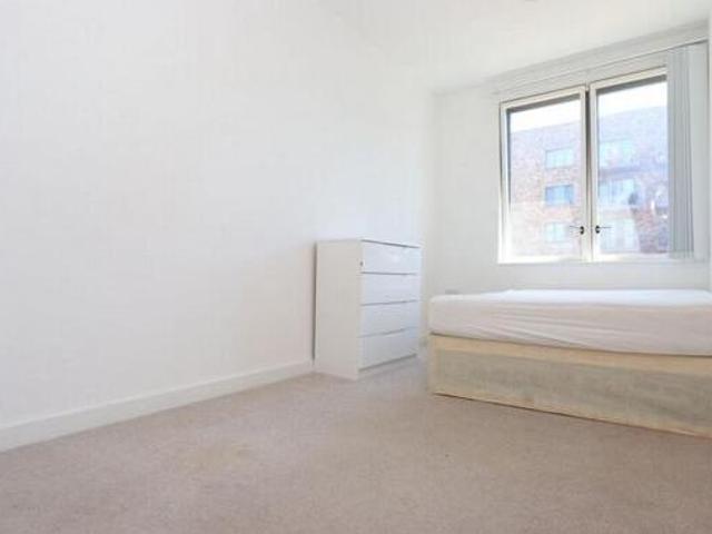 House Share For Rent In 9 Frobisher Yard, London City Airport,gallions Reach