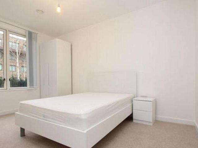 House Share For Rent In 9 Frobisher Yard, London City Airport,gallions Reach