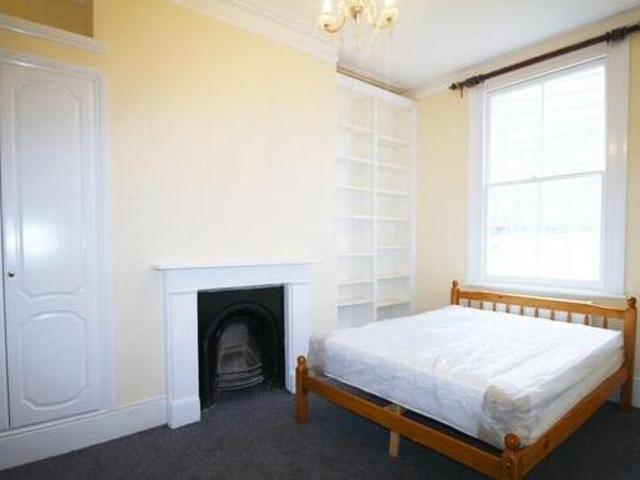 House Share For Rent In West Brompton, London