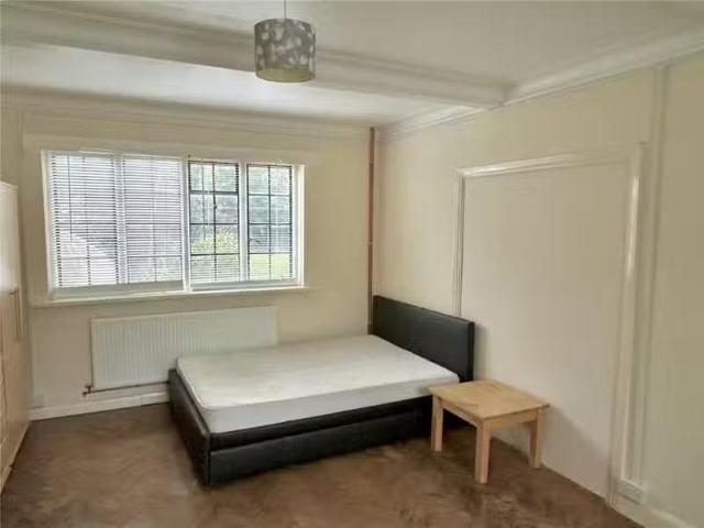 House share for rent in Bromley Common, Bromley, BR2