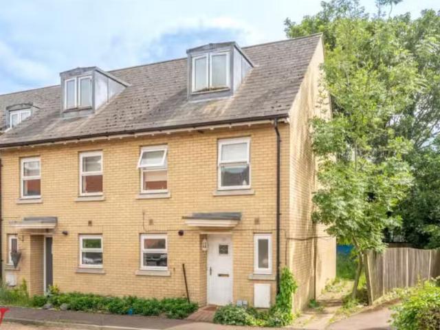 House share for rent in Cavell Court, Bishop's Stortford, CM23.