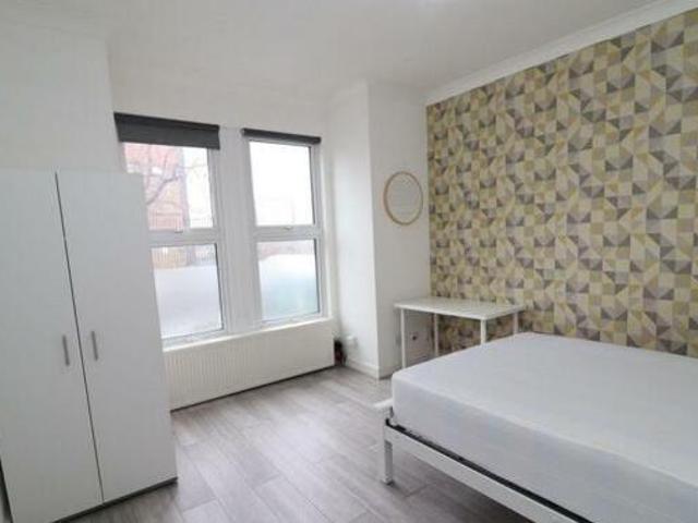 House Share For Rent In Charlton